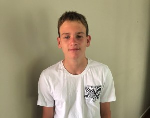 Young Nipper hero saves four swimmers in savage beach rip - www.cairnsnews.org